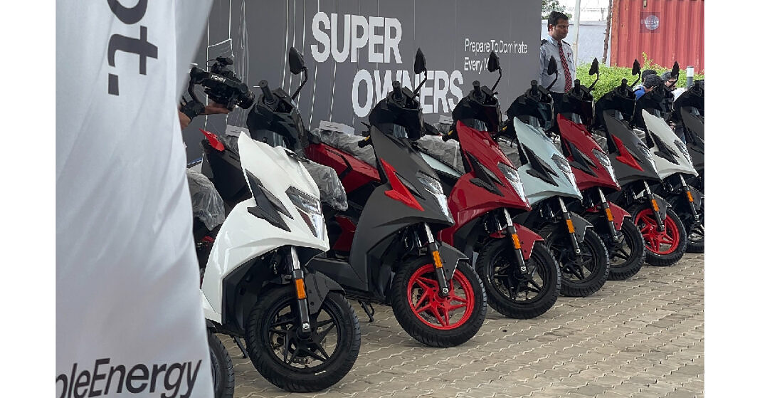 Simple Energy begins deliveries for its debut EV Simple One